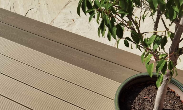 Complete Guide To Building A Deck With A Roof In New Zealand: Materials ...