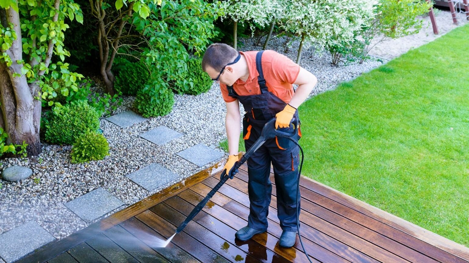Best Deck Cleaners In New Zealand: Comprehensive Guide For 2024