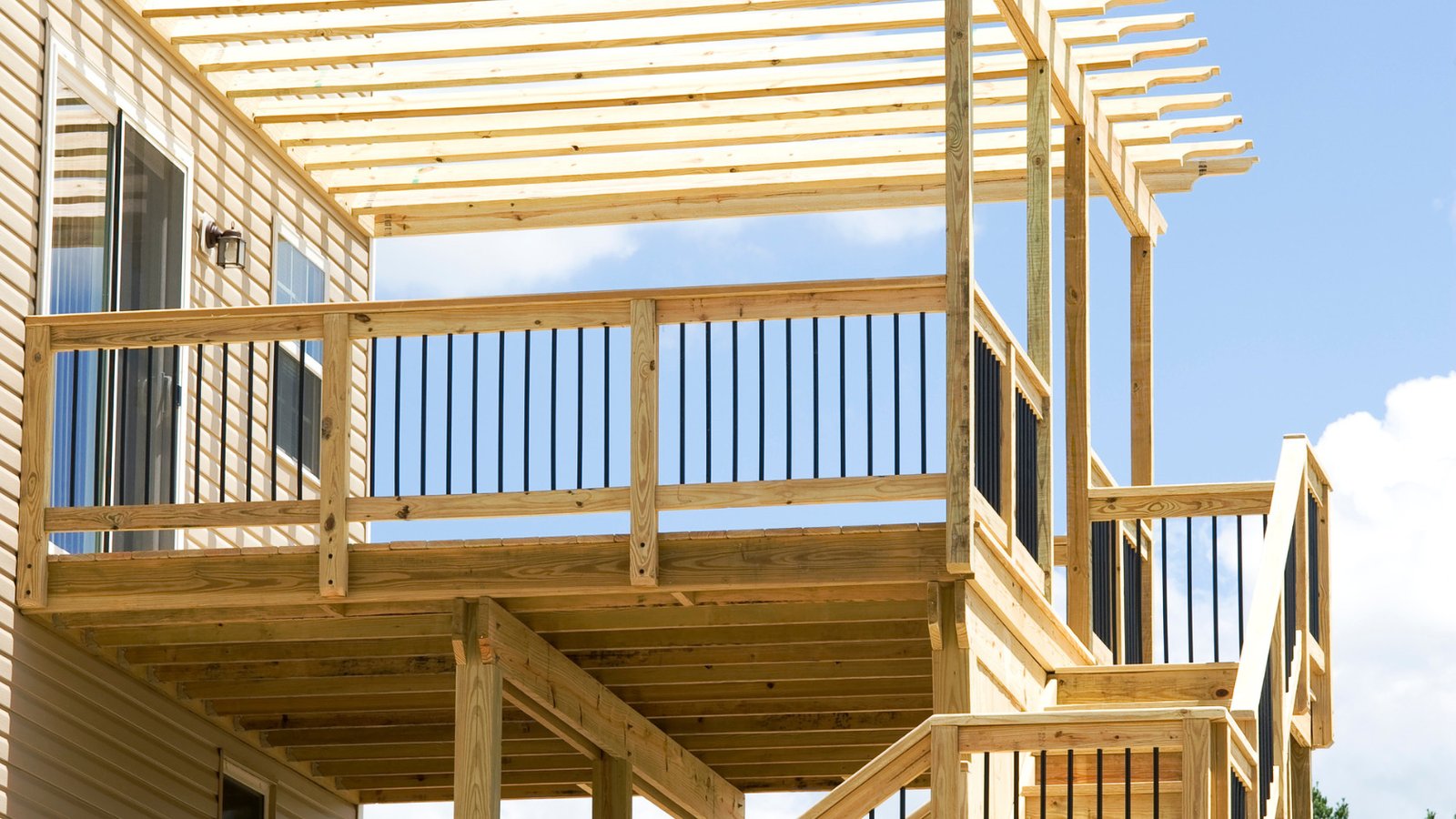 Complete Guide To Building A Deck With A Roof In New Zealand: Materials ...